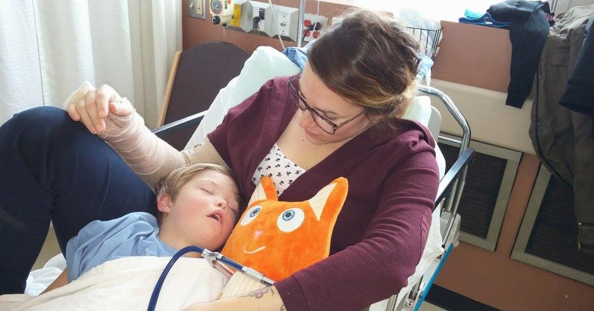 Passer de simplement maman à aidante naturelle | TPL Moms